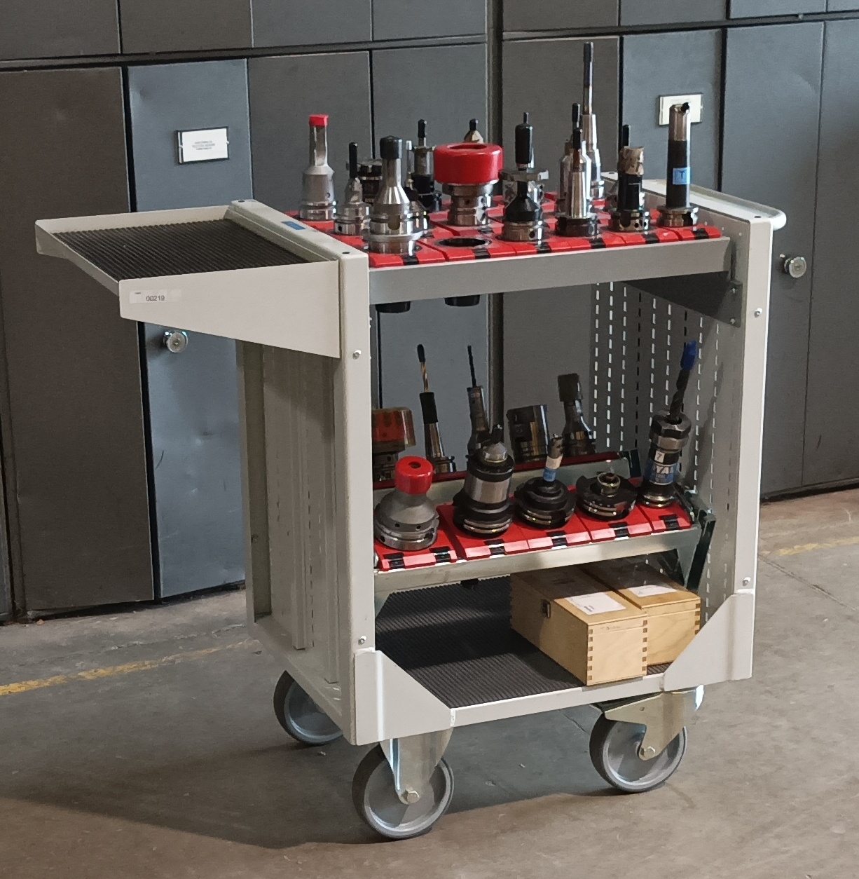 Trolley Gallery - A Collation of Trolleys, Cart and Mobile Solutions
